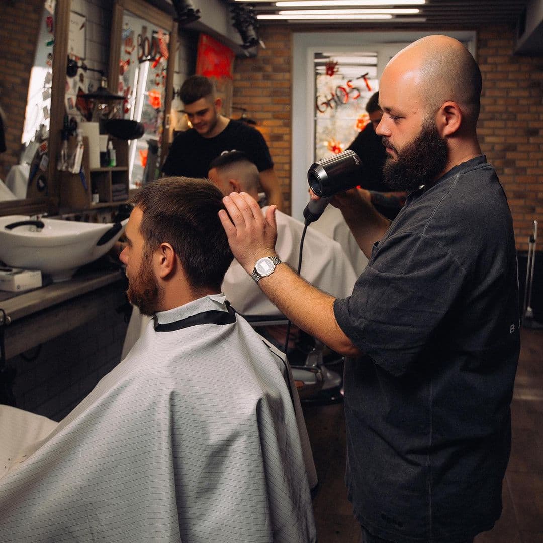 Мужская стрижка барбершопе Днепр в подарок, сертификат на мужскую ...